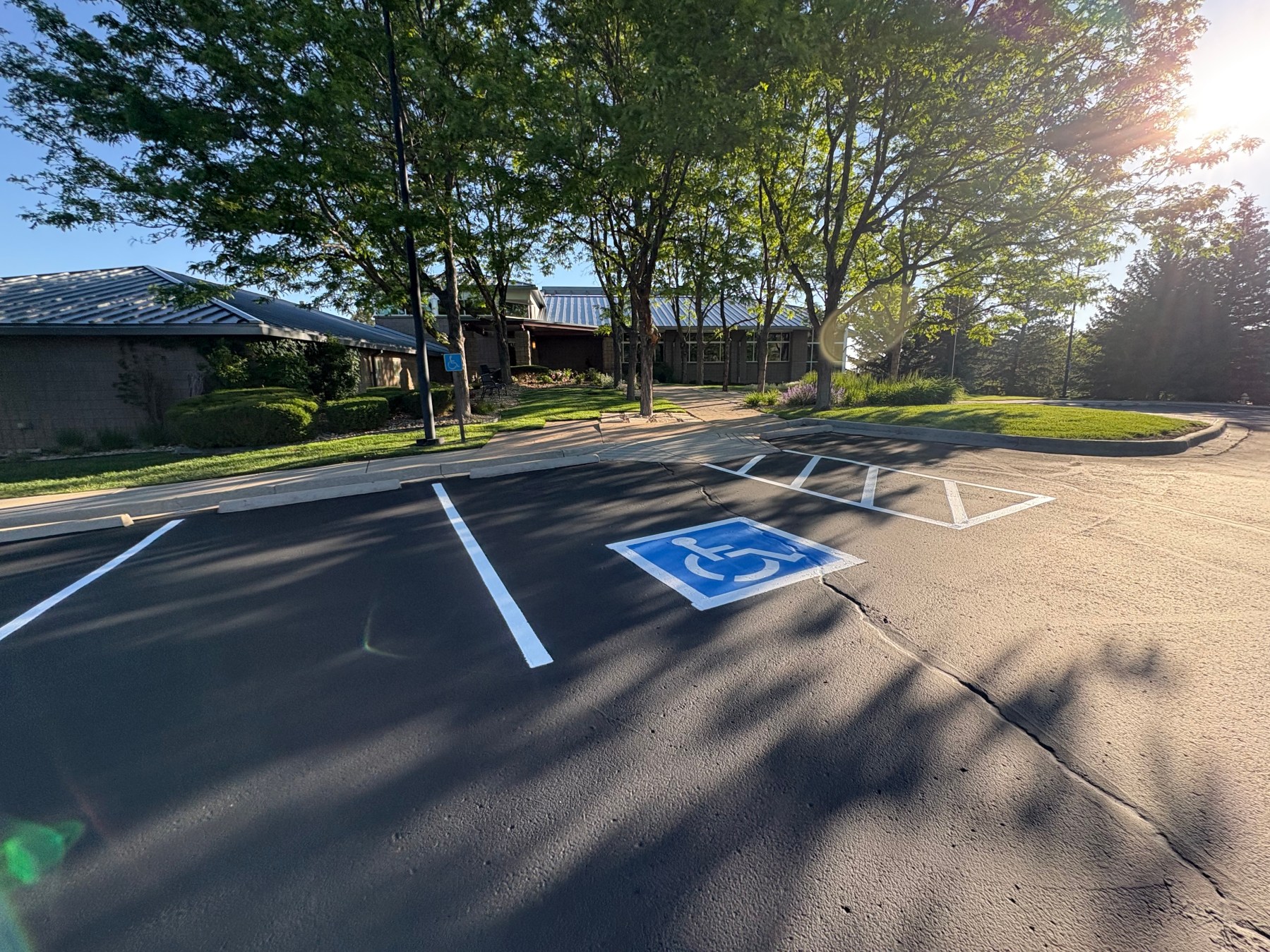 Asphalt Seal Coating: Process, Benefits, Pros, and Cons – MHS Asphalt ...